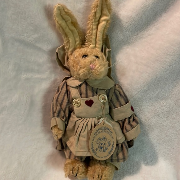 Boyds Bears | Toys | Vintage Boyds Bears Emily Babbit The Rabbit ...